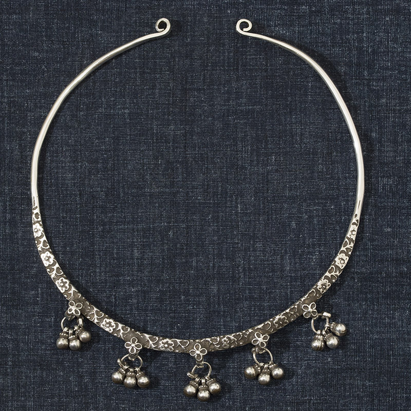 Lightweight silver tribal neck torque (hasuli) - Tribal Routes